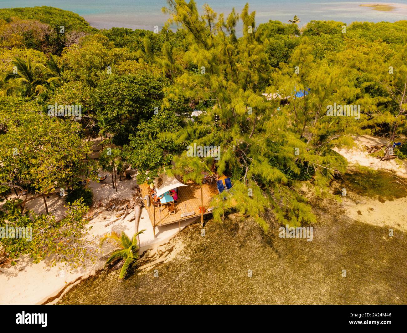 Aerial photograph of the Lime Cay Resort, Roat‡n, Honduras Stock Photo ...