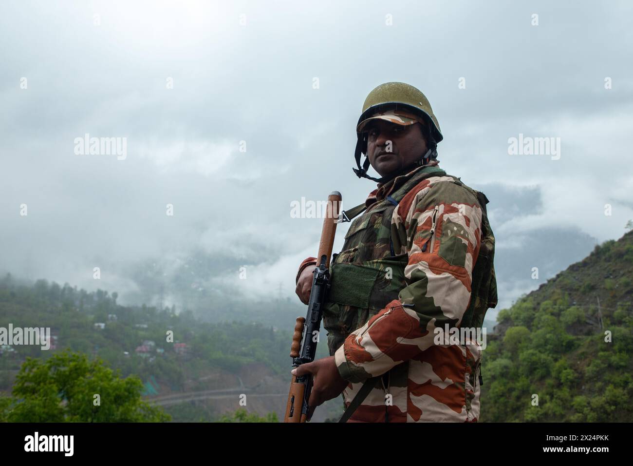 Banihal hi-res stock photography and images - Alamy