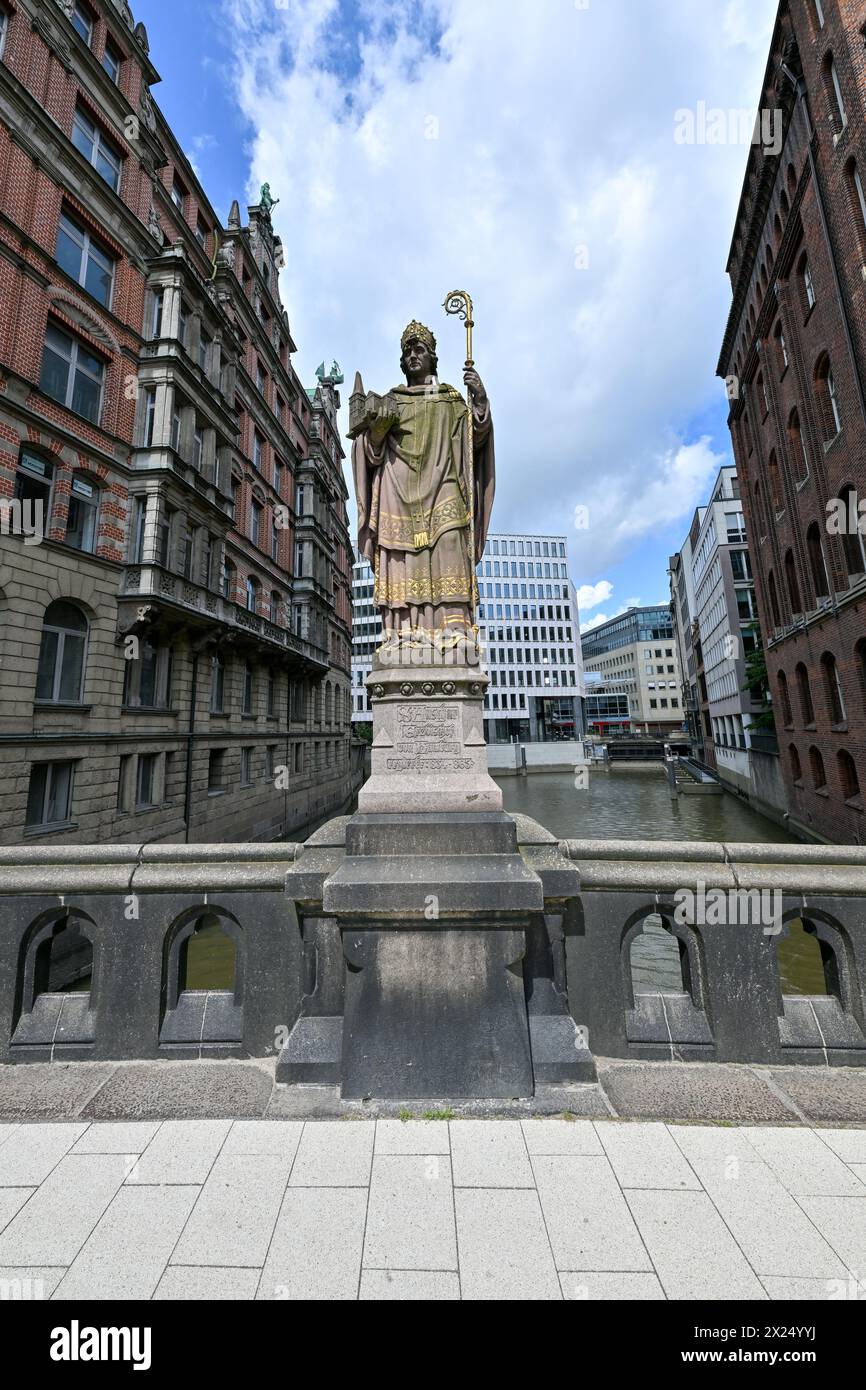 Bridge of solace hi-res stock photography and images - Alamy