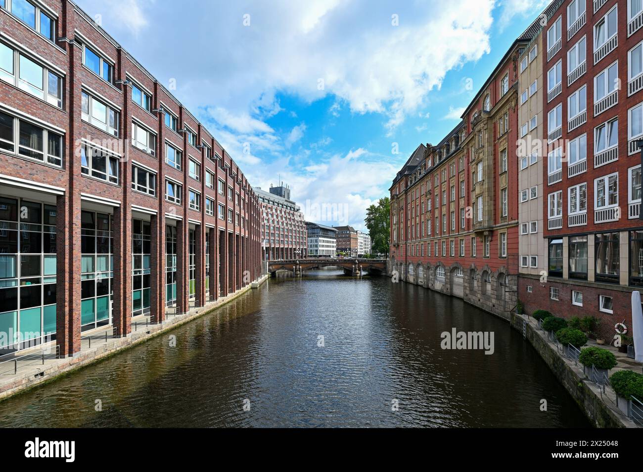 Alsterfleet Canal at Speicherstadt warehouse district - Hamburg ...