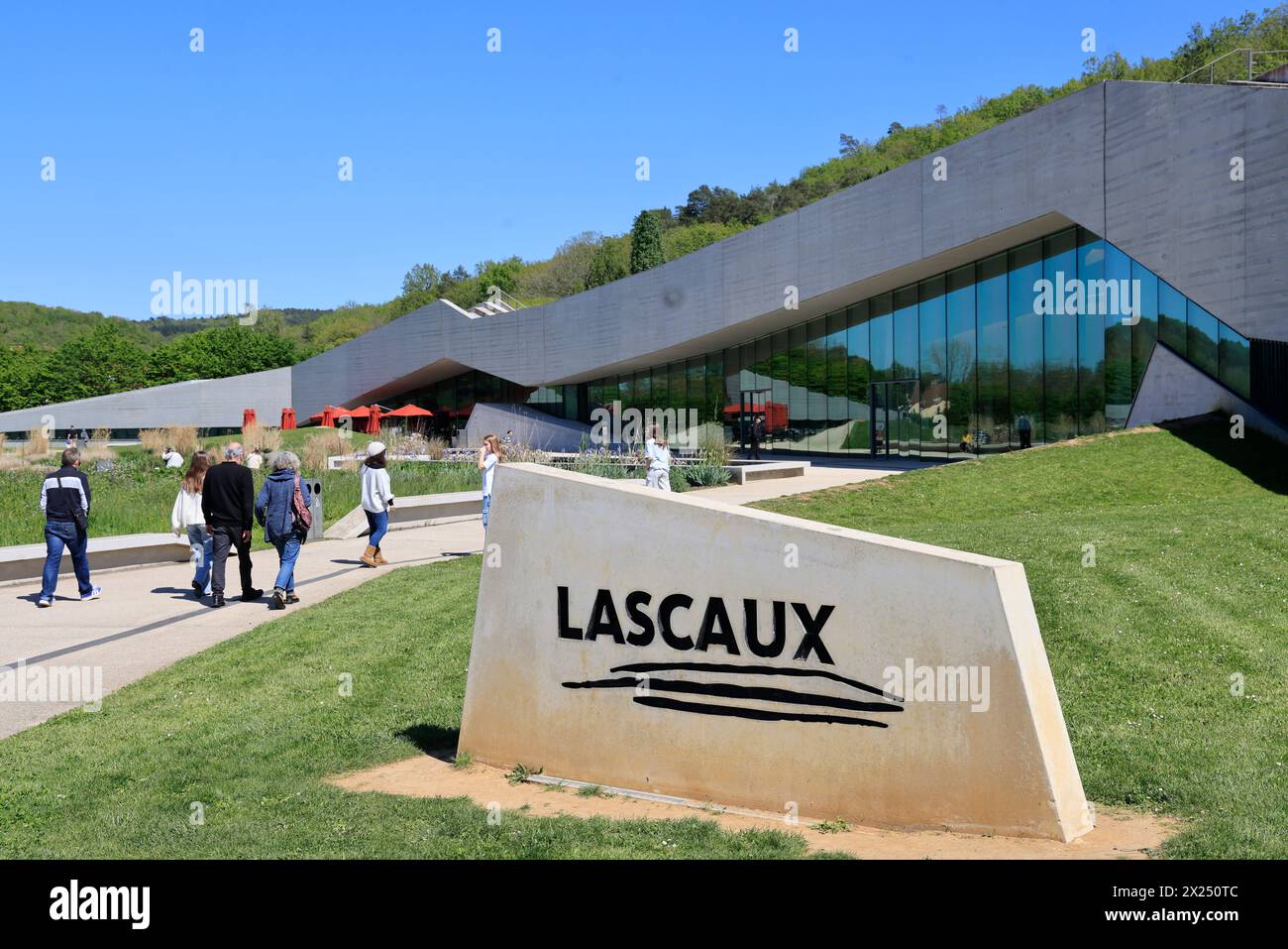 International centre of parietal art hi-res stock photography and ...