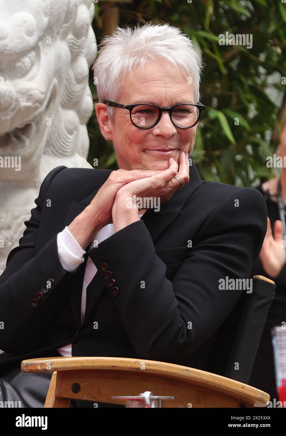 HOLLYWOOD, CA - APRIL 19: Jamie Lee Curtis at TCM Hosts Handprint And ...