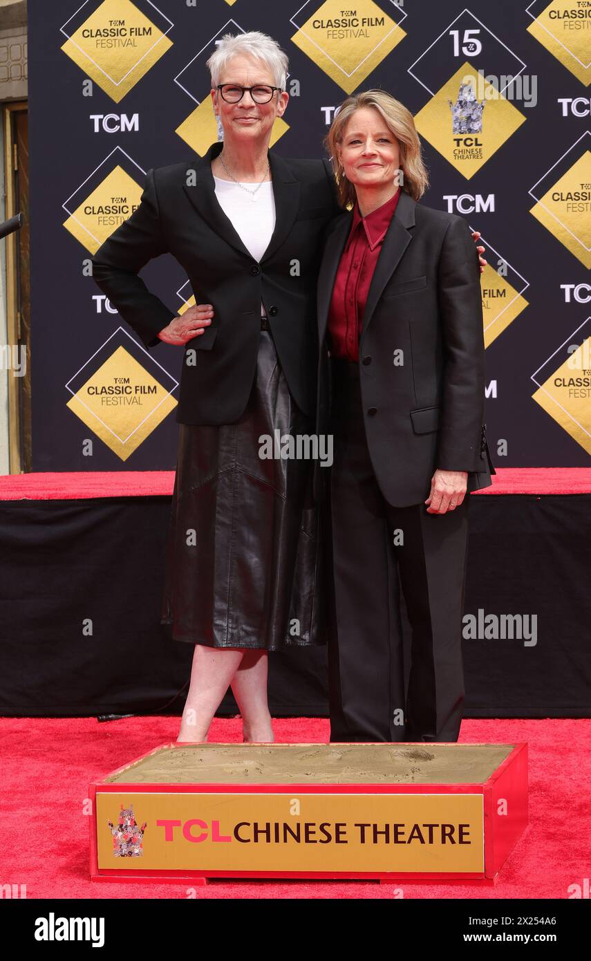 HOLLYWOOD, CA - APRIL 19: Jamie Lee Curtis, Jodie Foster at TCM Hosts ...
