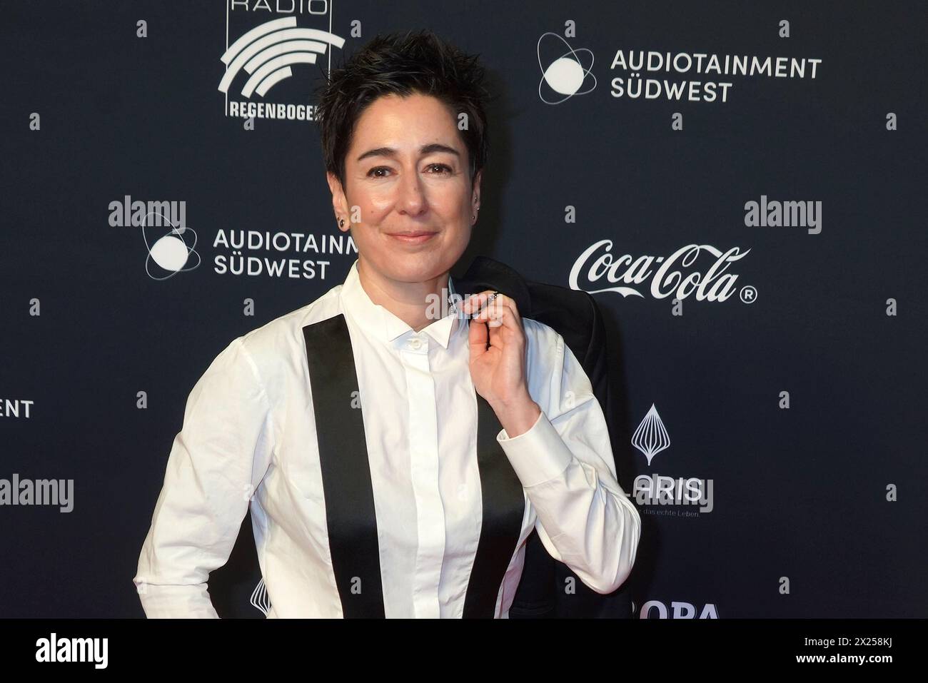 Dunja Hayali bei der Verleihung vom Radio Regenbogen Award im ...