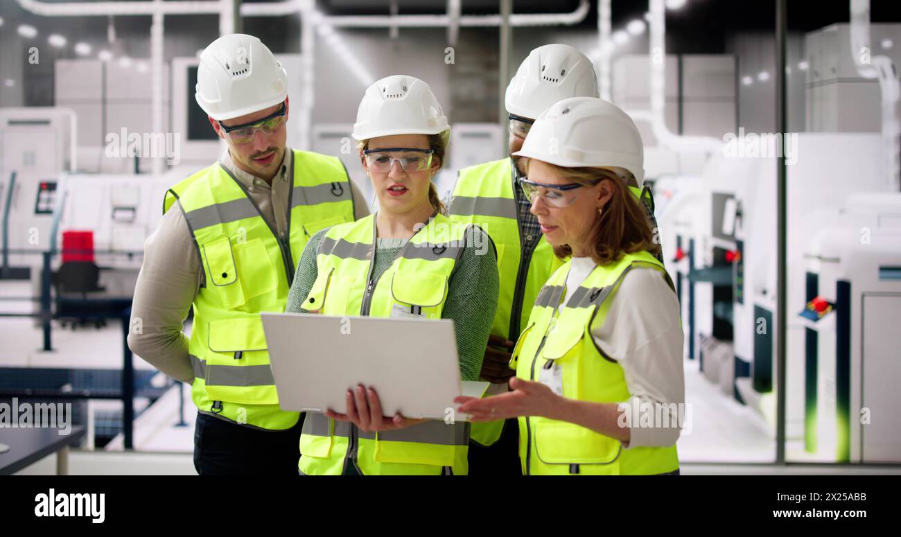 Diverse Safety Engineers In Helmet. Inspection Team Stock Photo - Alamy