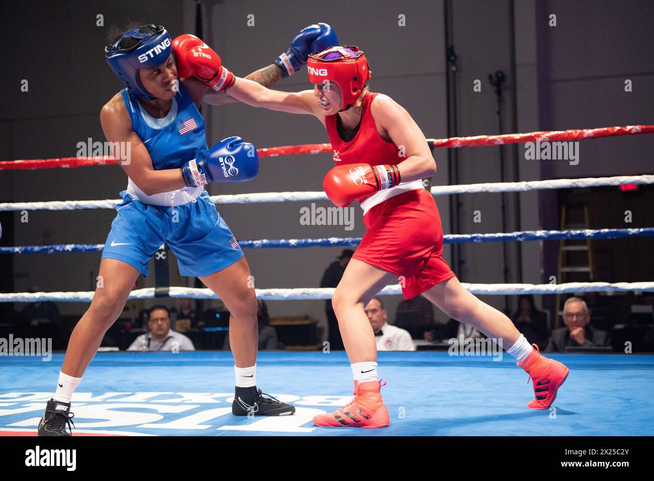 Lisa b hi-res stock photography and images - Alamy