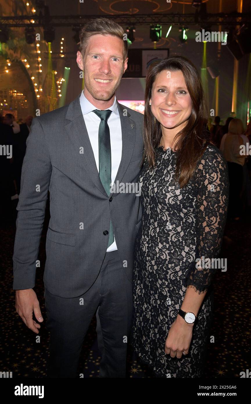 Nicolas Mack und Ann-Katrin Mack bei der Verleihung des 24. Radio ...