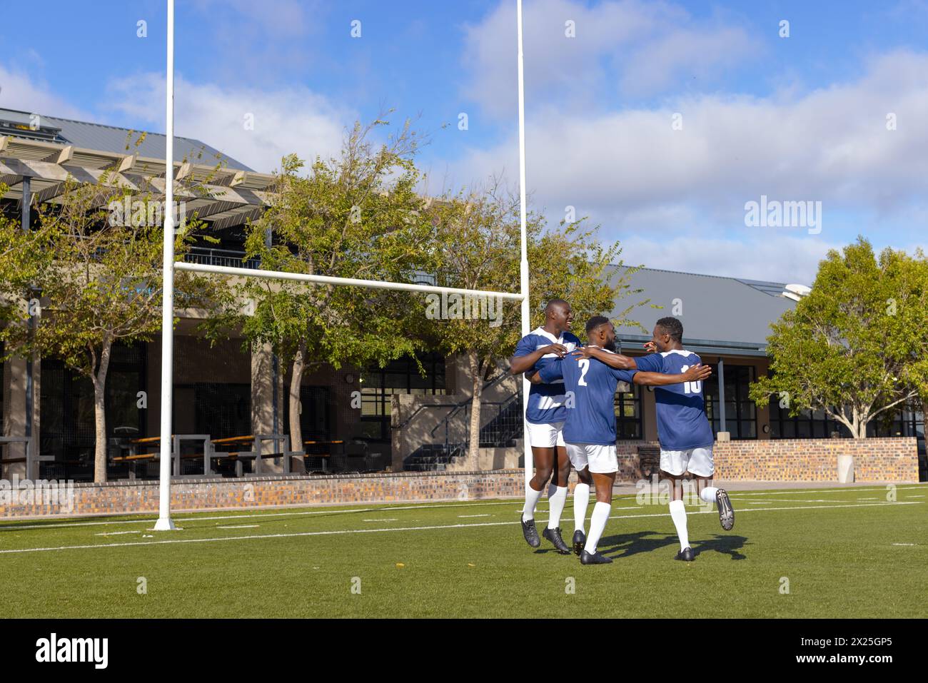 Rugby field hi-res stock photography and images - Alamy