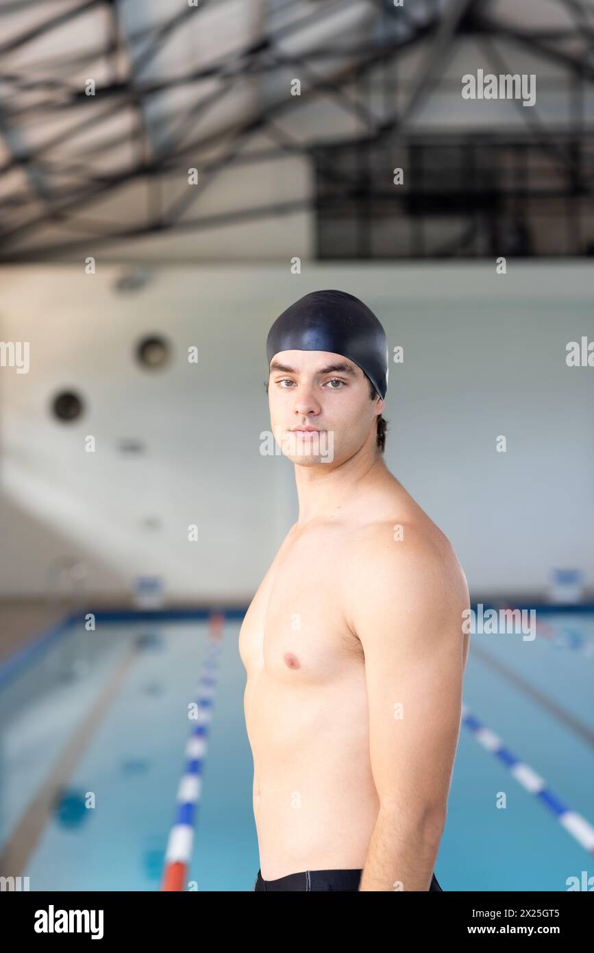 Muscular male swimmer wearing swim hi-res stock photography and images ...