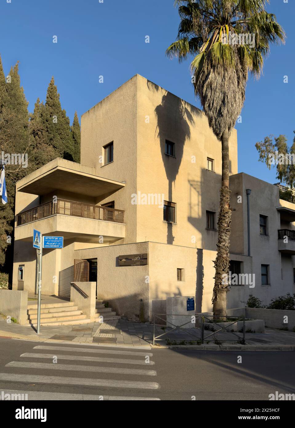 An old house built in 1935 in the International Style the name of a ...