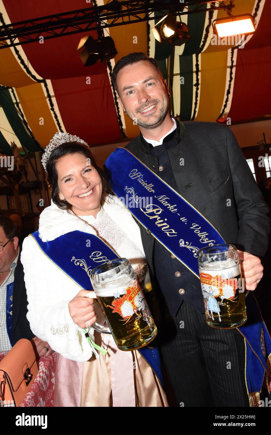 Melanie Reif Christopher Schoettl Prinzenpaar Volksfeste Bayern ...