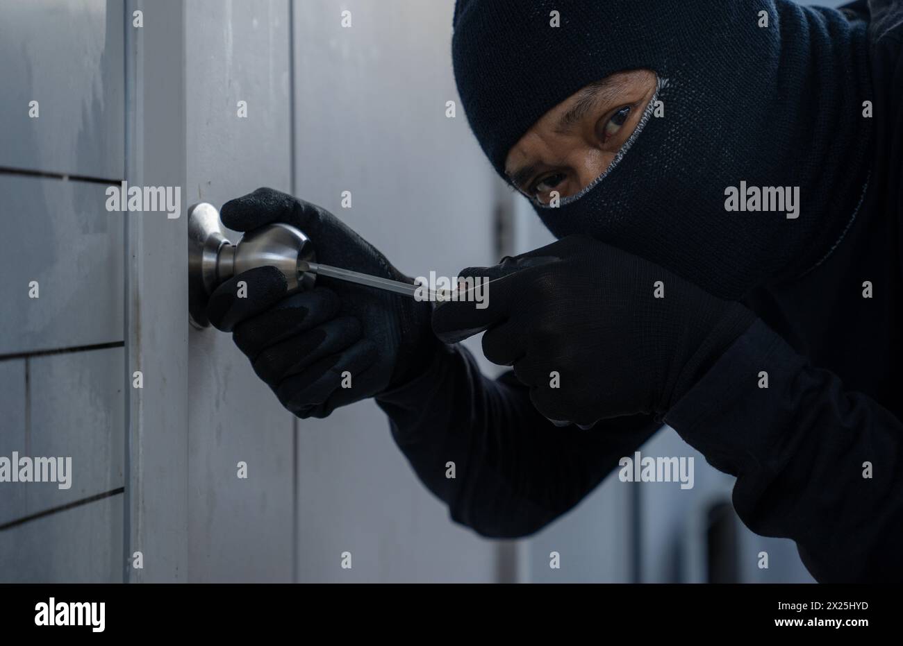 Crime criminal crowbar burglary young hi-res stock photography and ...