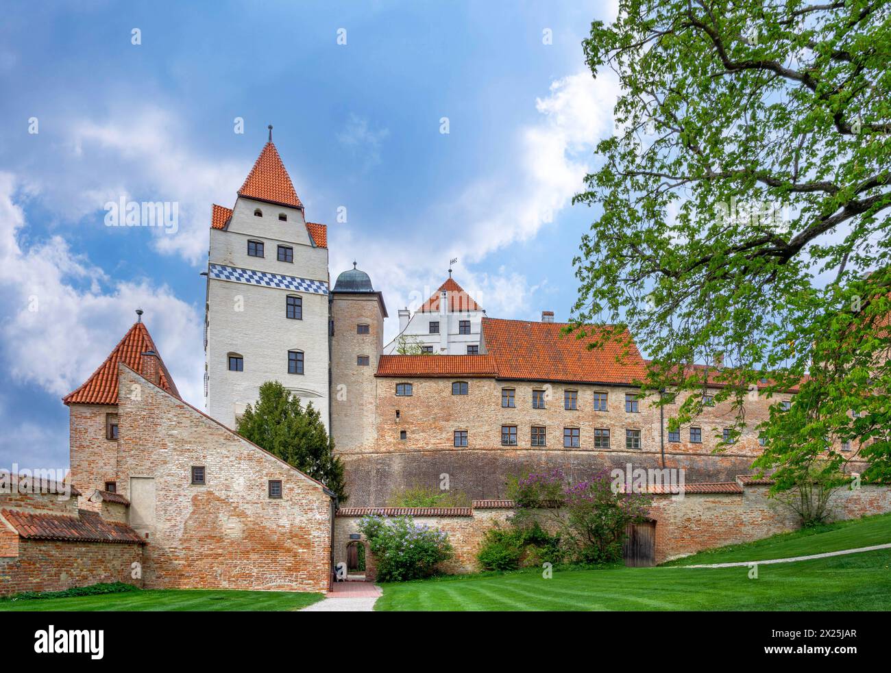 Historische Burg Trausnitz in Landshut, Niederbayern, Bayern ...