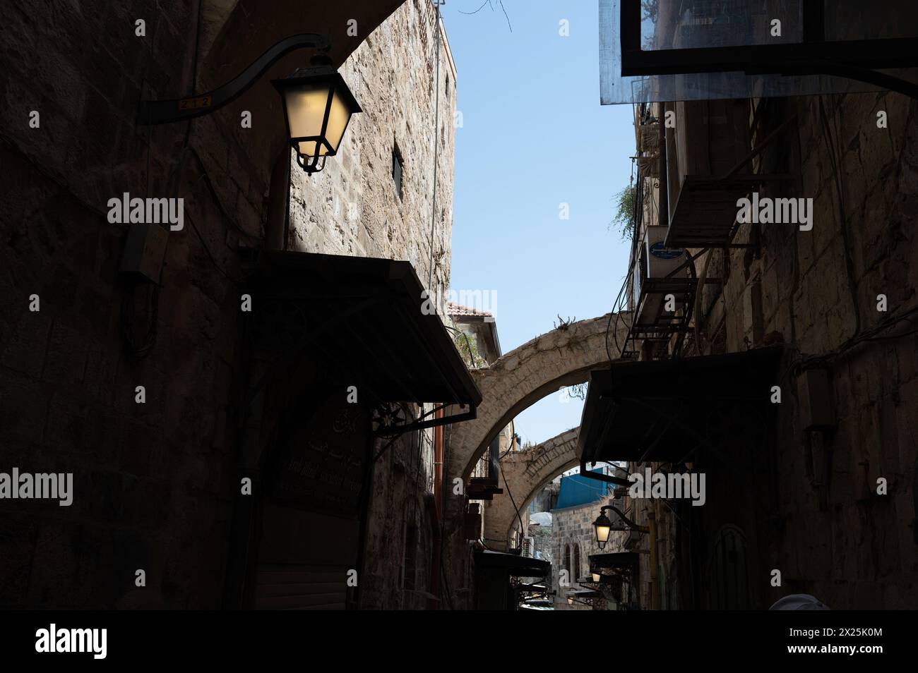 Traditional houses in jerusalem hi-res stock photography and images - Alamy