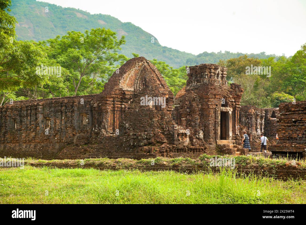 My Son, Cham archaelogical site, Hindu temples, Vietnam Stock Photo - Alamy