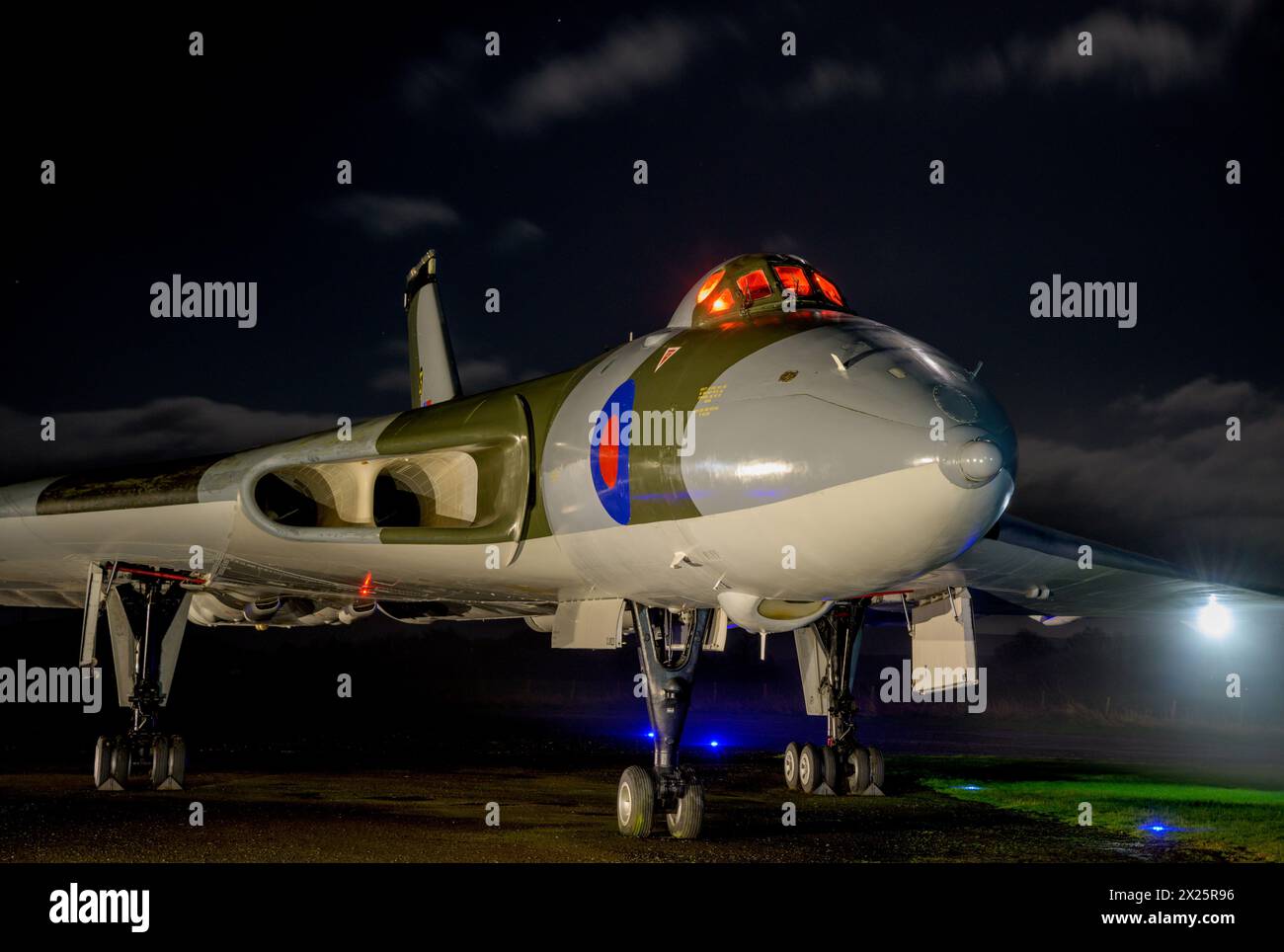 Avro Vulcan B.2 XJ823, (V.Bomber) exhibit at Solway Aviation Museum ...
