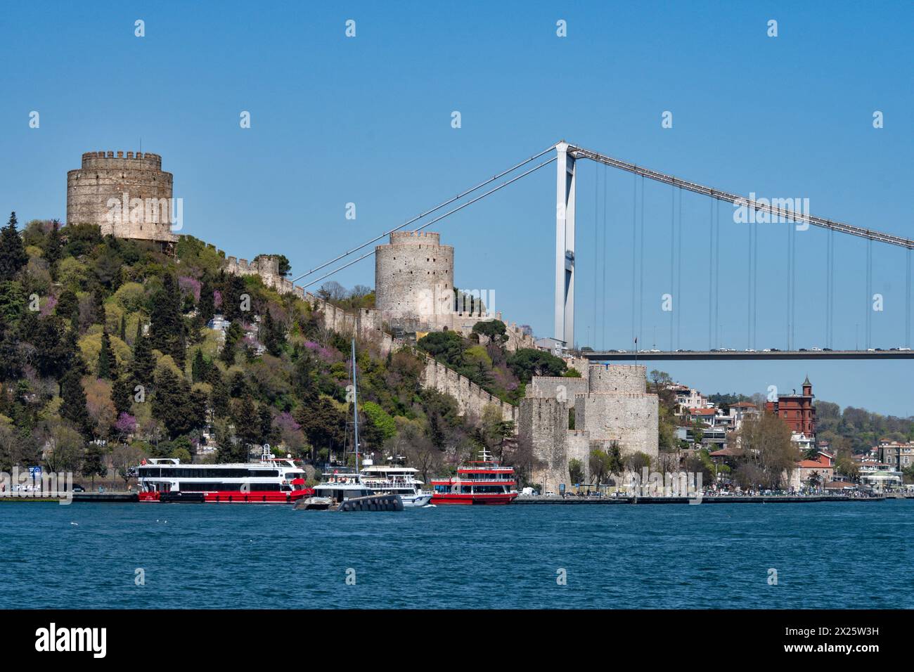 The Bosphorus Strait in Istanbul, Turkey Stock Photo - Alamy
