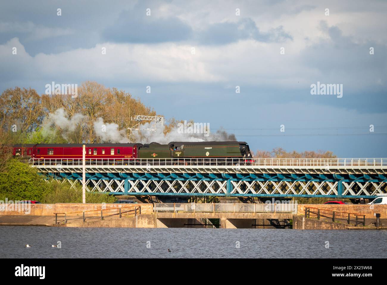 Steam locomotive Tangmere hauling the Great Britain 2024 railtour from ...