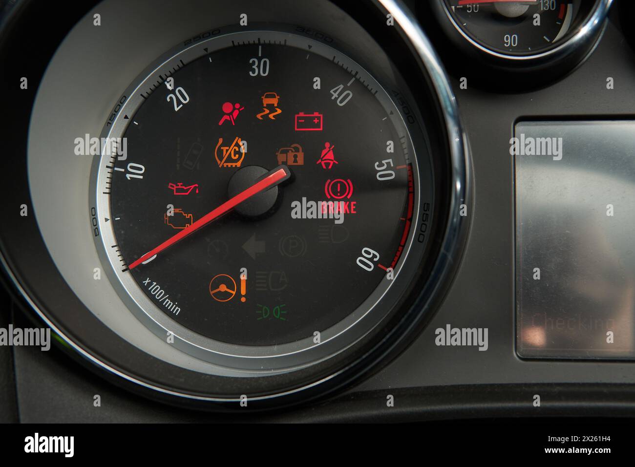 Light error illuminated on car dashboard Stock Photo - Alamy