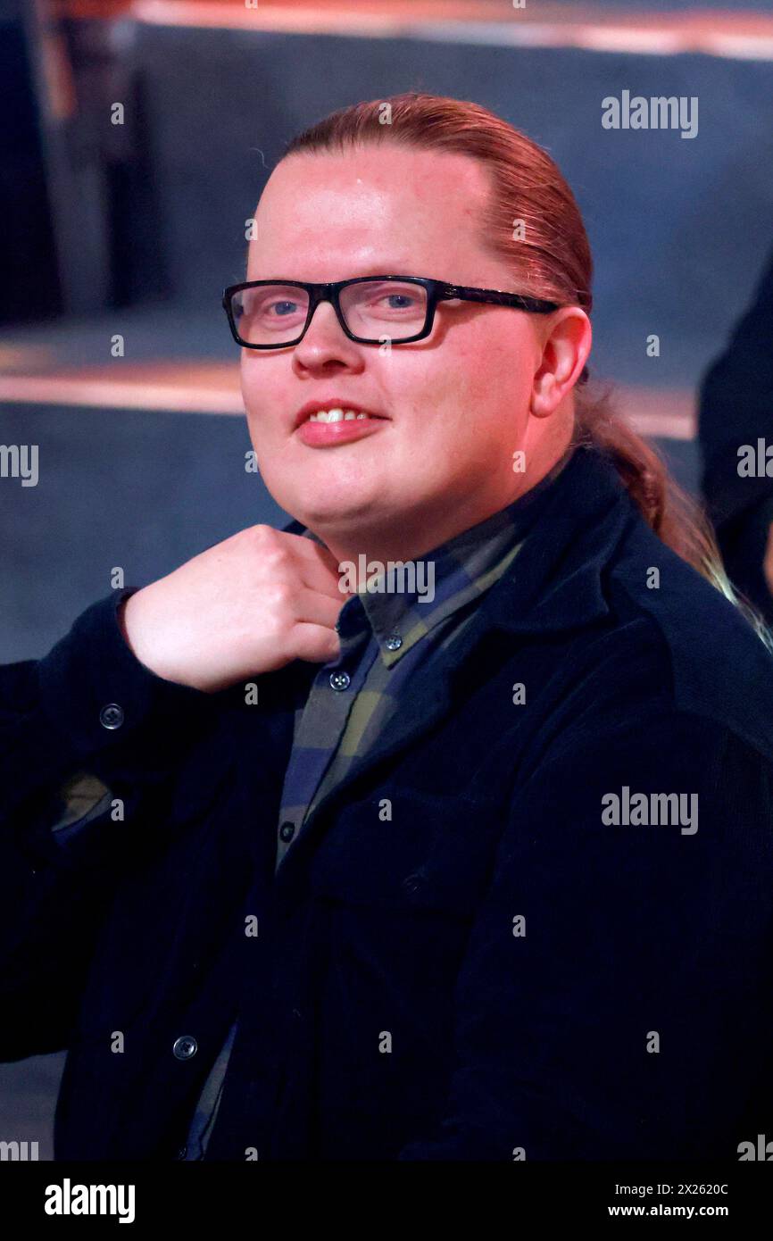 Sänger Angelo Kelly, Vater von Kandidat Gabriel Kelly, in der siebten ...