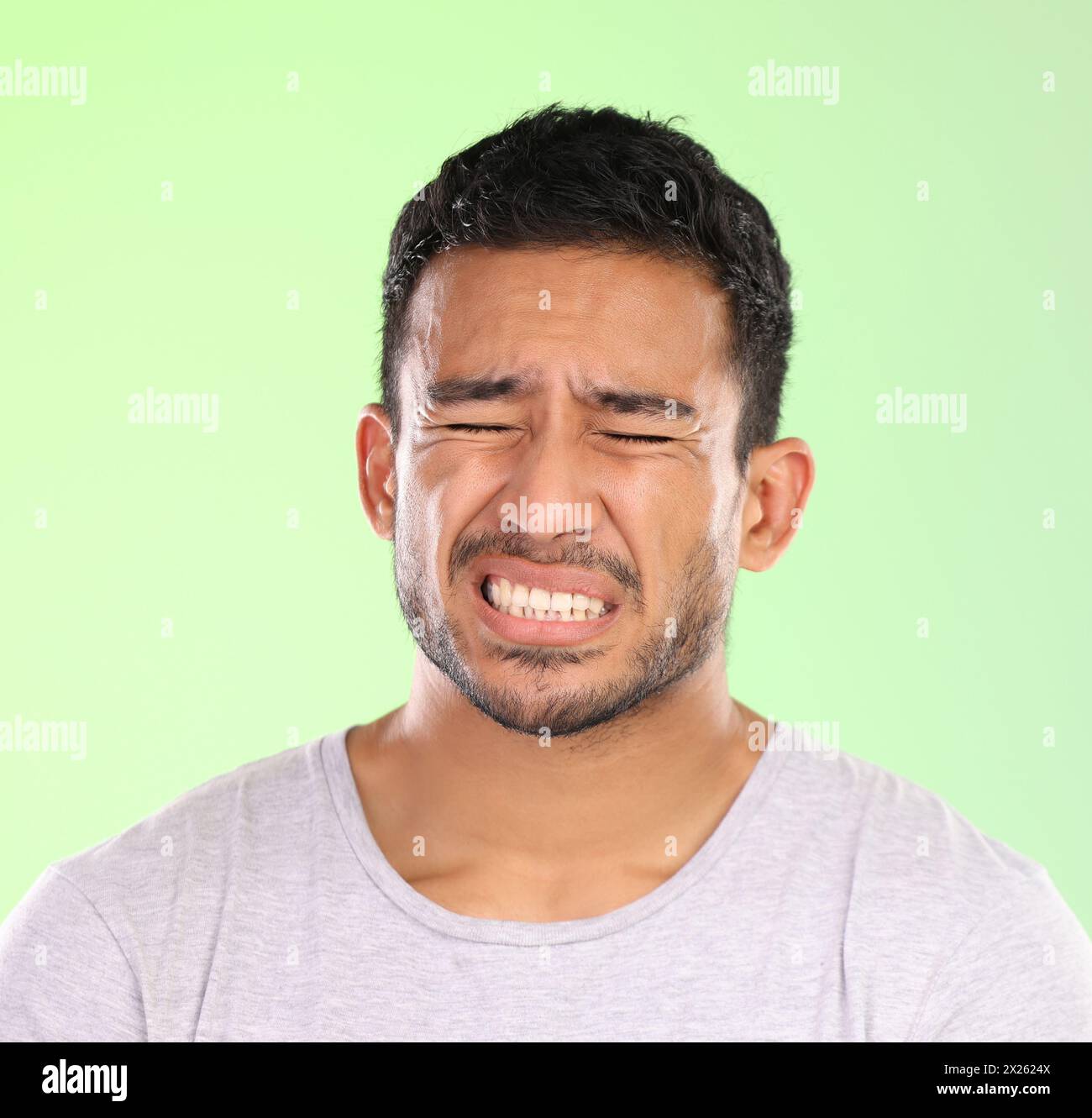 Facial expression strain frustrated hi-res stock photography and images ...