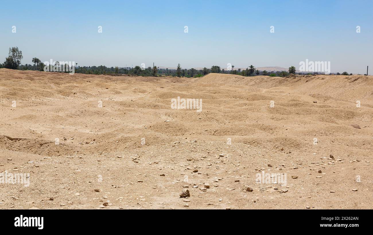 Egypt, Fayum, Hawara, pyramid complex of Amenemhat III : The temple ...