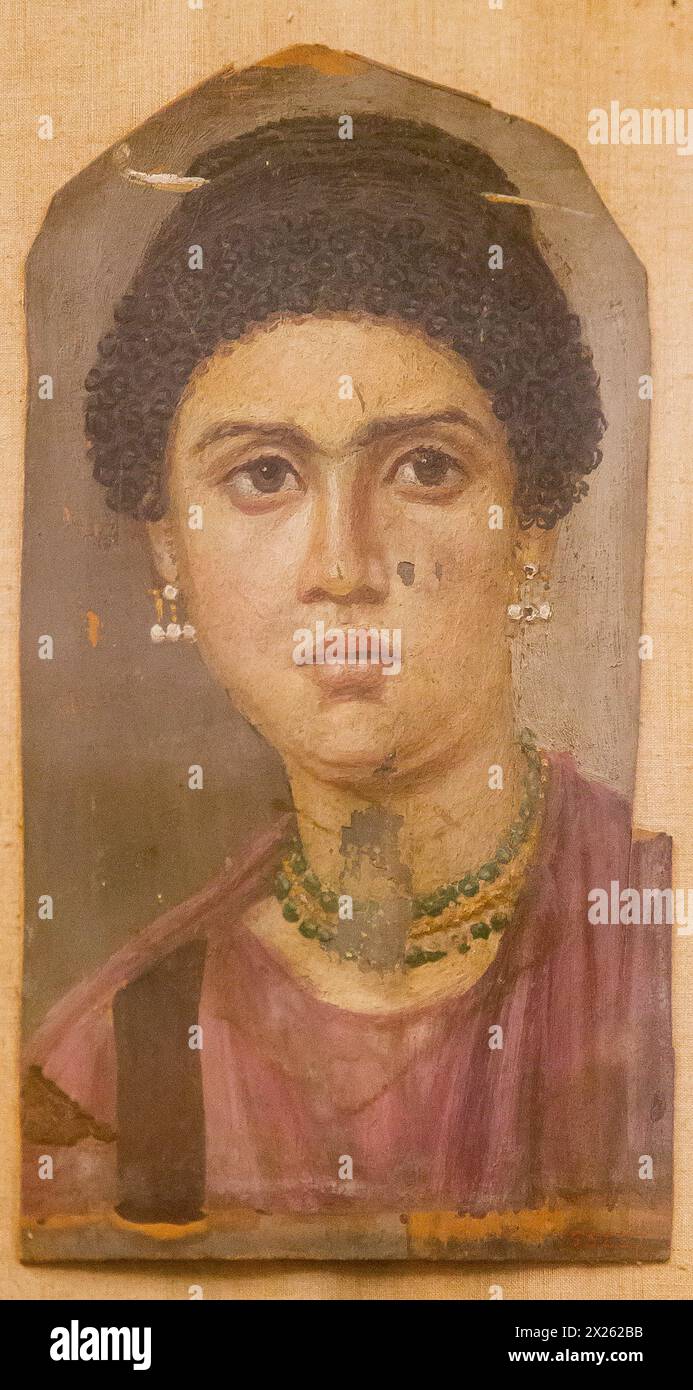 Roman tomb portrait hi-res stock photography and images - Alamy