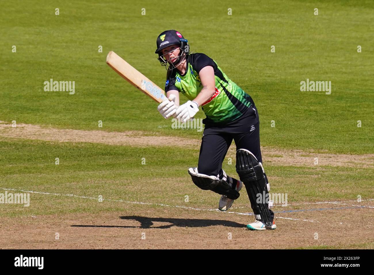 Cricket county championship trophy hi-res stock photography and images ...