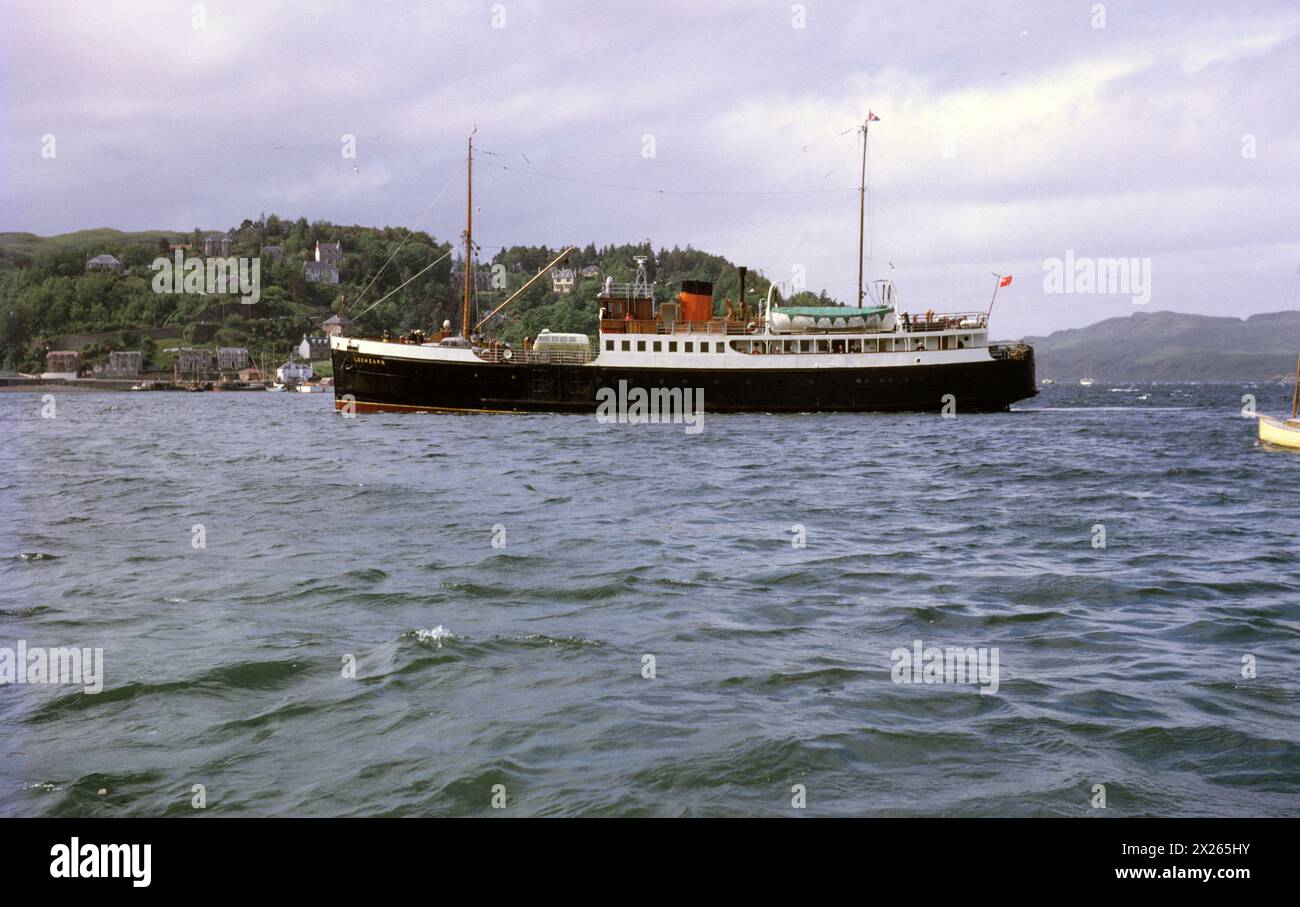 Off oban hi-res stock photography and images - Alamy