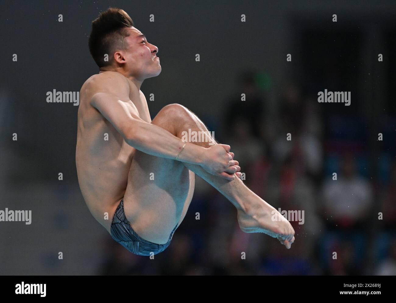 (240420) -- XI'AN, April 20, 2024 (Xinhua) -- Osmar Olvera Ibarra of ...