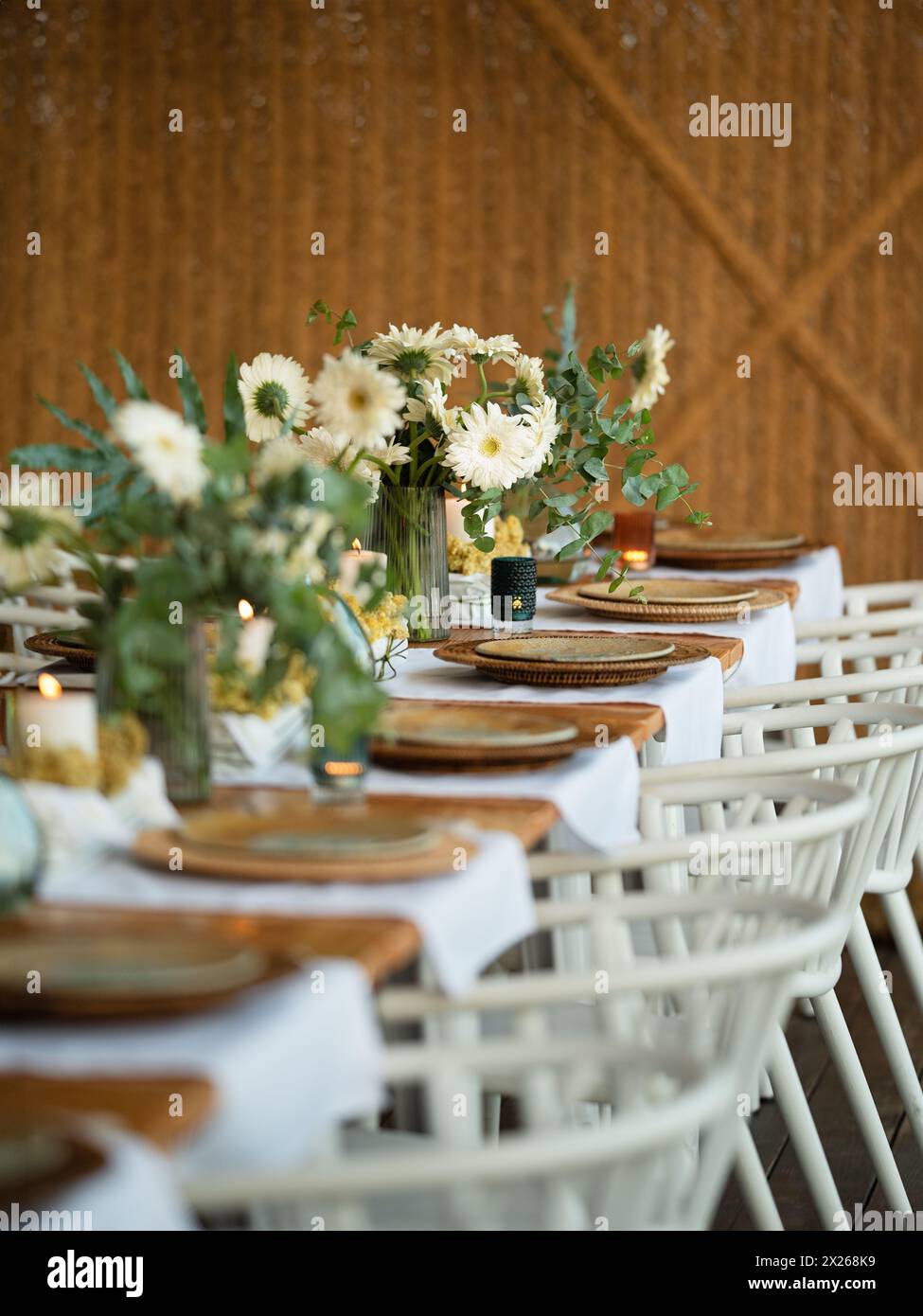 Beautiful table setting with floral decor Stock Photo - Alamy