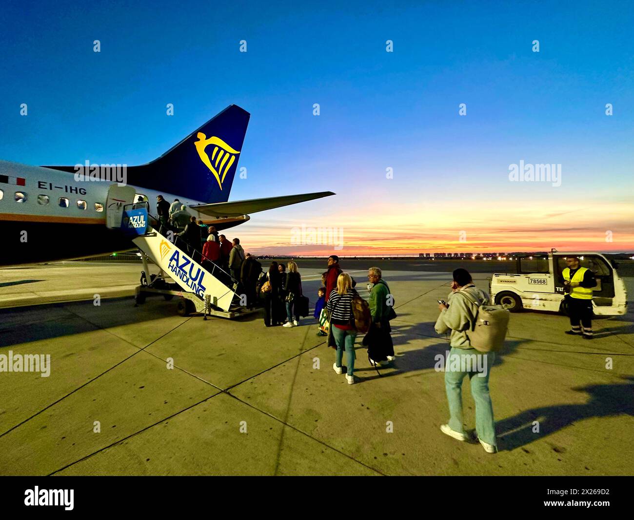 Alicante Harbor Promenade Stock Photo - Alamy