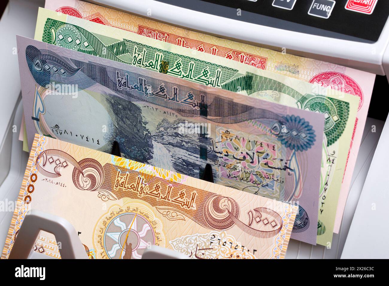 Iraqi dinar currency hi-res stock photography and images - Alamy