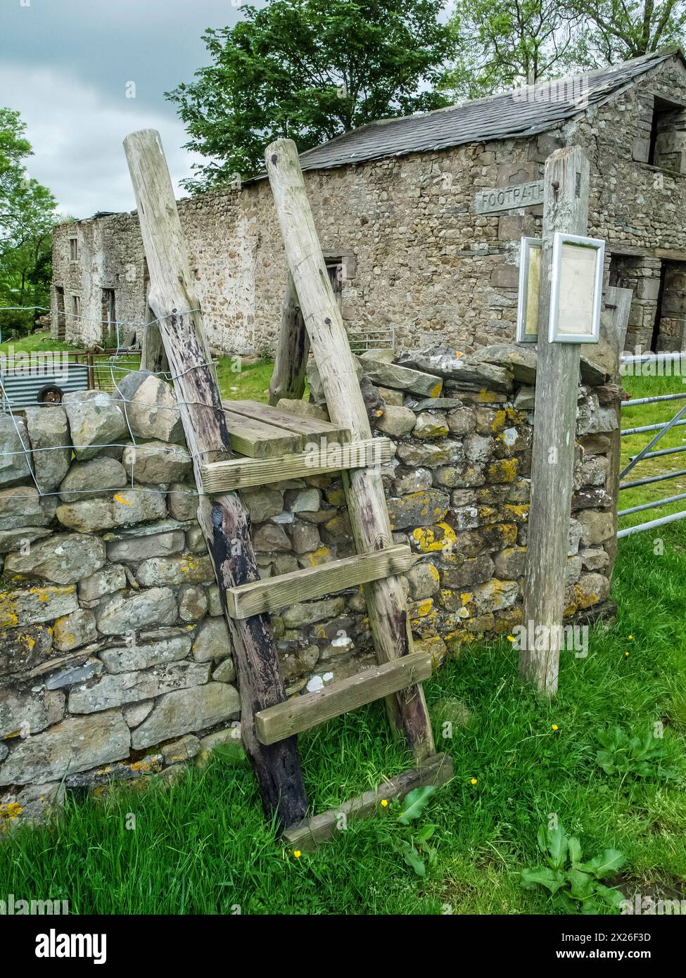 Quality ladder wall stile hi-res stock photography and images - Alamy