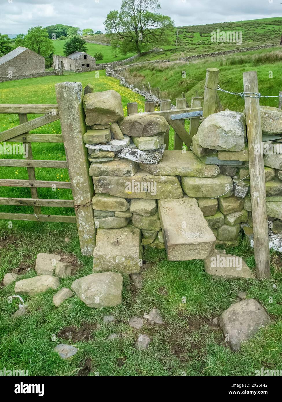 Rural gap stile hi-res stock photography and images - Alamy