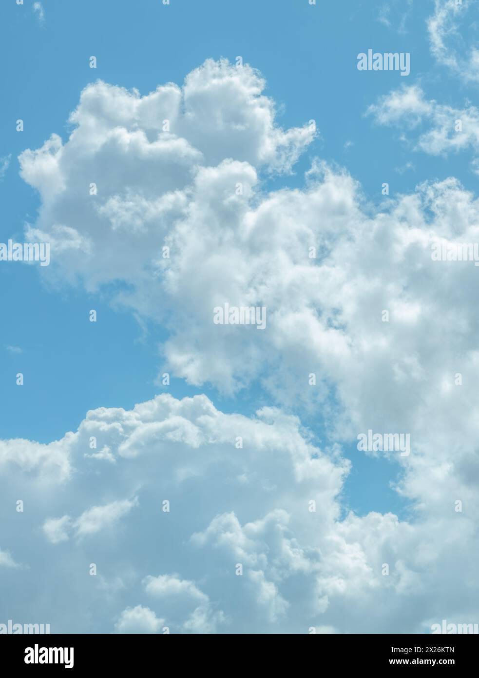 Blue heaven paradise cloud hi-res stock photography and images - Alamy