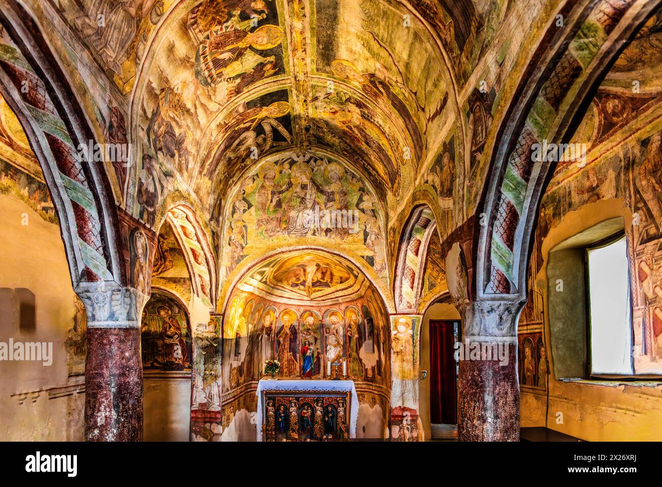 Centre apse with altar and Trinity as throne of grace, Gothic frescoes from 1490, a highlight of ...