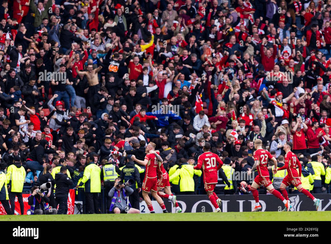 Aberdeen Vs Celtic - Scottish Cup Semi-Final at Hampden Park in Glasgow ...