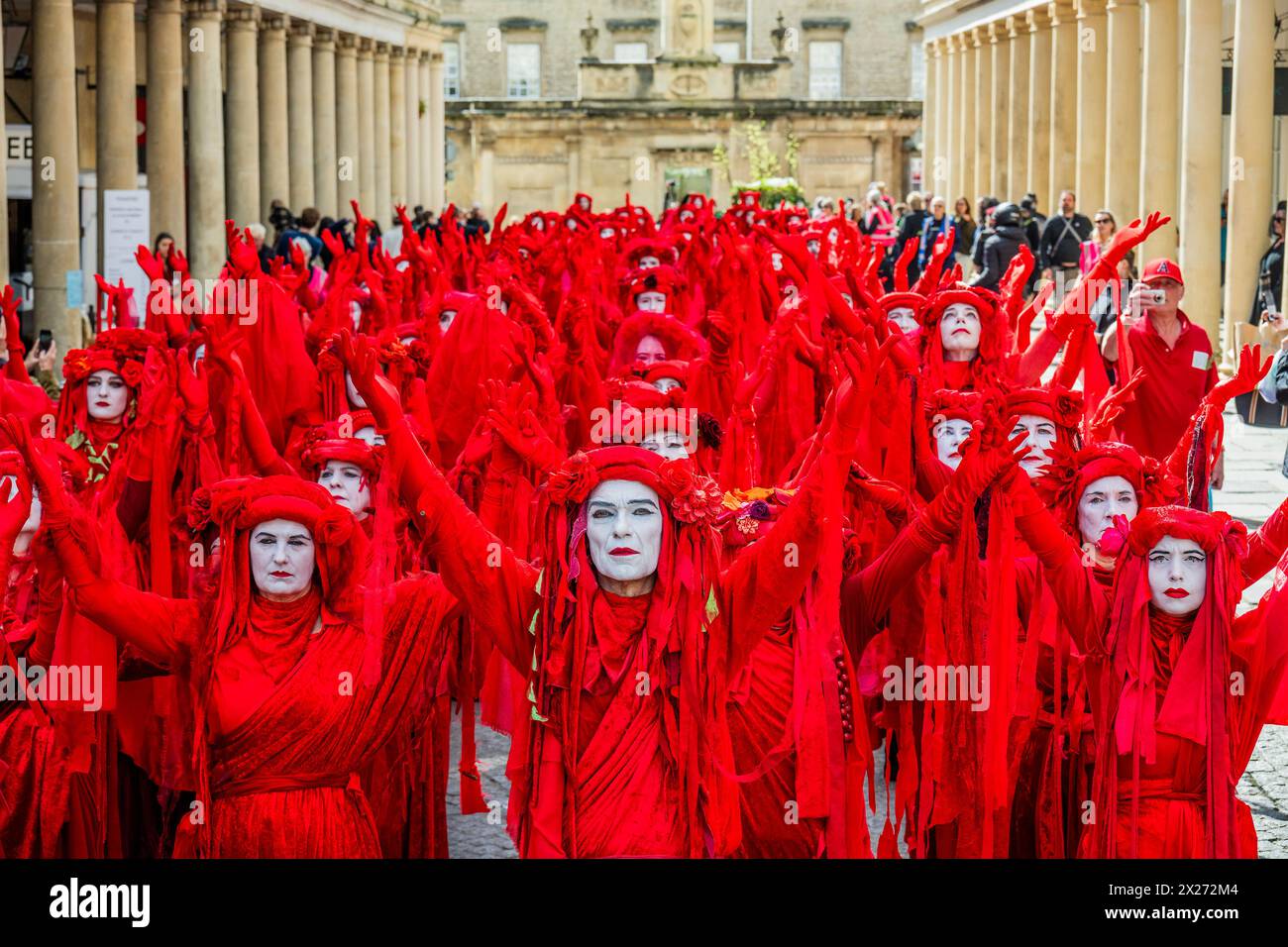 Bath, UK. 20th Apr, 2024. Nature is carried on a 'natural' hearse to ...