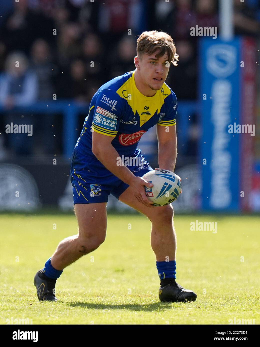 Warrington, UK. 20th Apr, 2024. Leon Hayes of Warrington Wolves looks ...