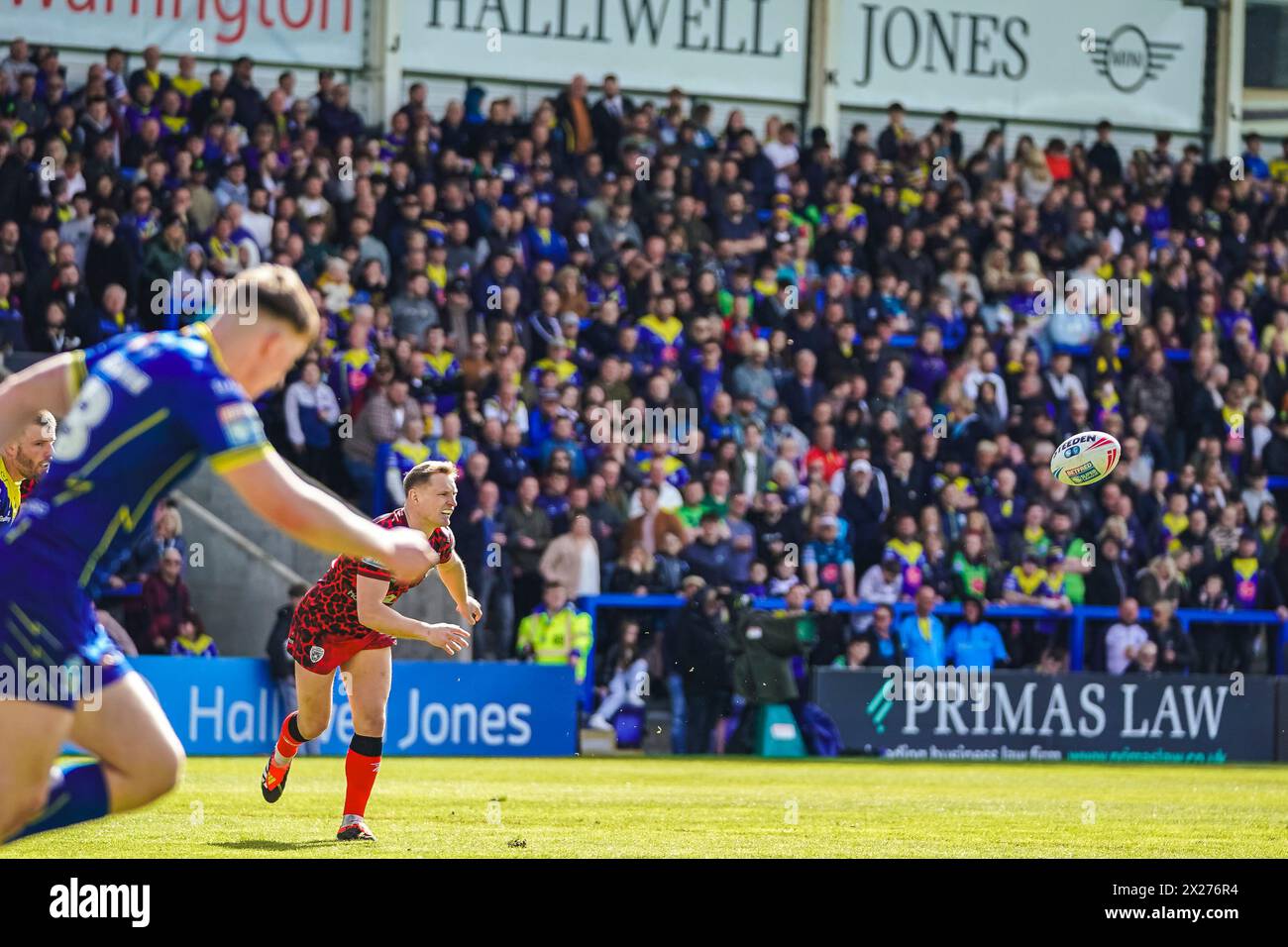Warrington, Cheshire, UK. 20th April, 2024. Super League Rugby ...