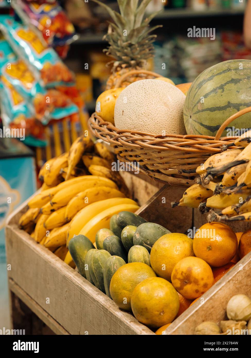 Display mexican food stall hi-res stock photography and images - Alamy