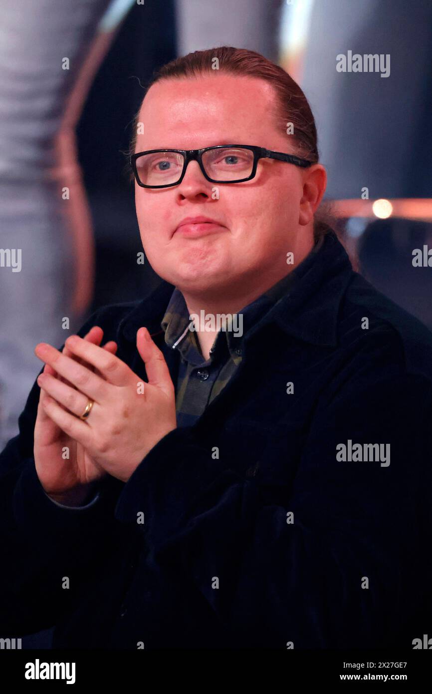 Sänger Angelo Kelly, Vater von Kandidat Gabriel Kelly, in der siebten ...