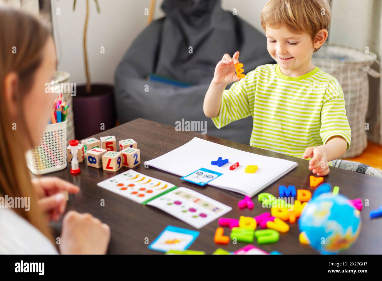 Numeracy skill hi-res stock photography and images - Alamy