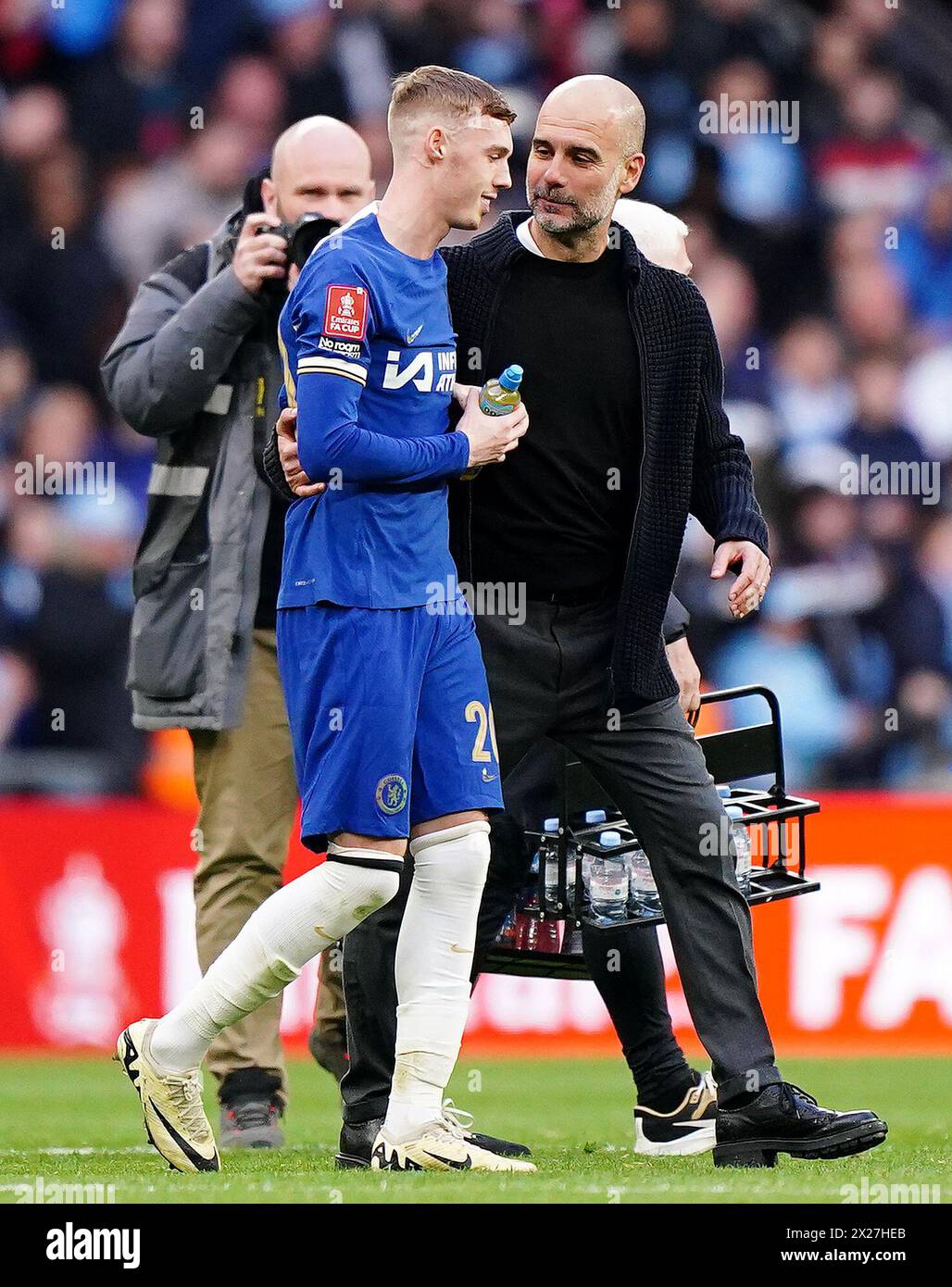Cole palmer pep guardiola hi-res stock photography and images - Alamy