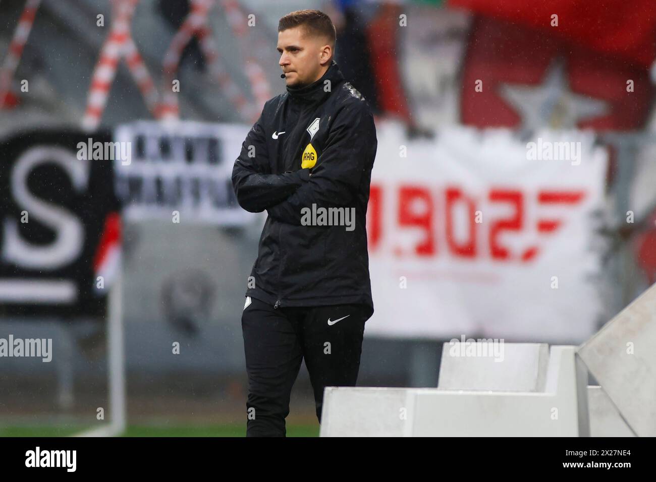 MAASTRICHT,NETHERLANDS - APRIL 20 : Fourth official Nick Hardeman looks ...