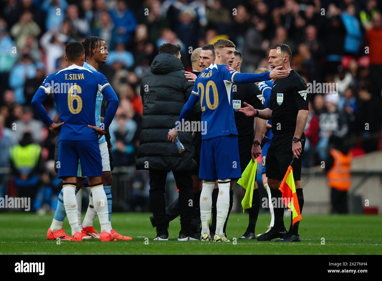 Cole palmer chelsea manchester city hi-res stock photography and images ...