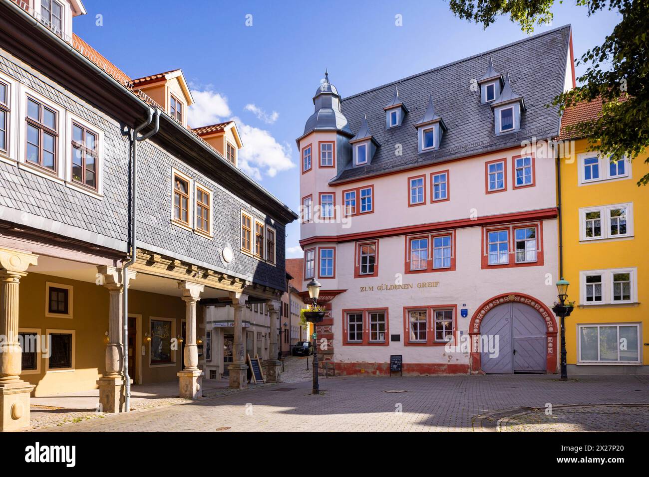 Stadtansicht Cafe Marlitt und Haus zum güldenen Greif. Arnstadt ...