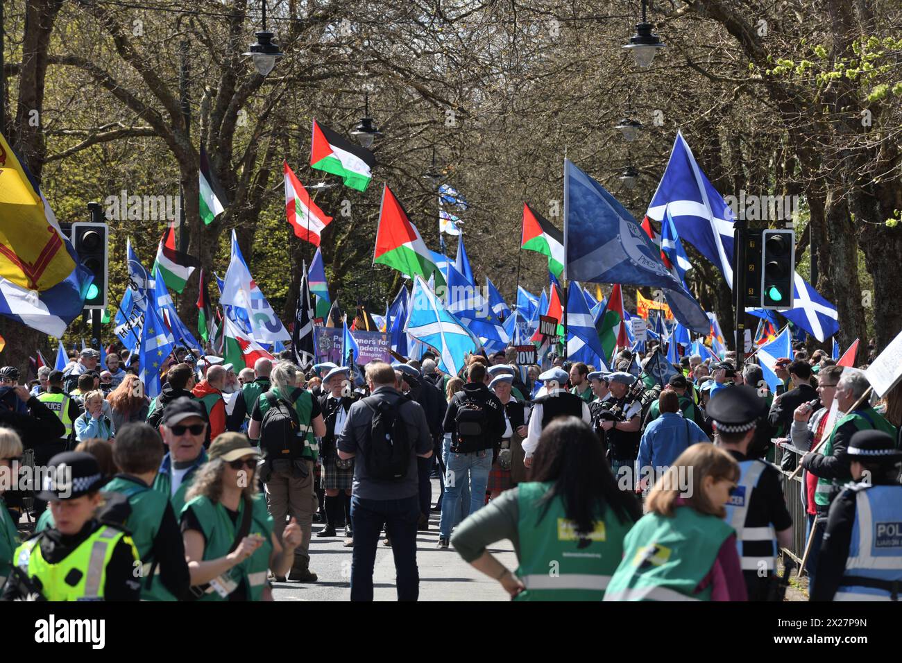 Scottish flags hi-res stock photography and images - Alamy