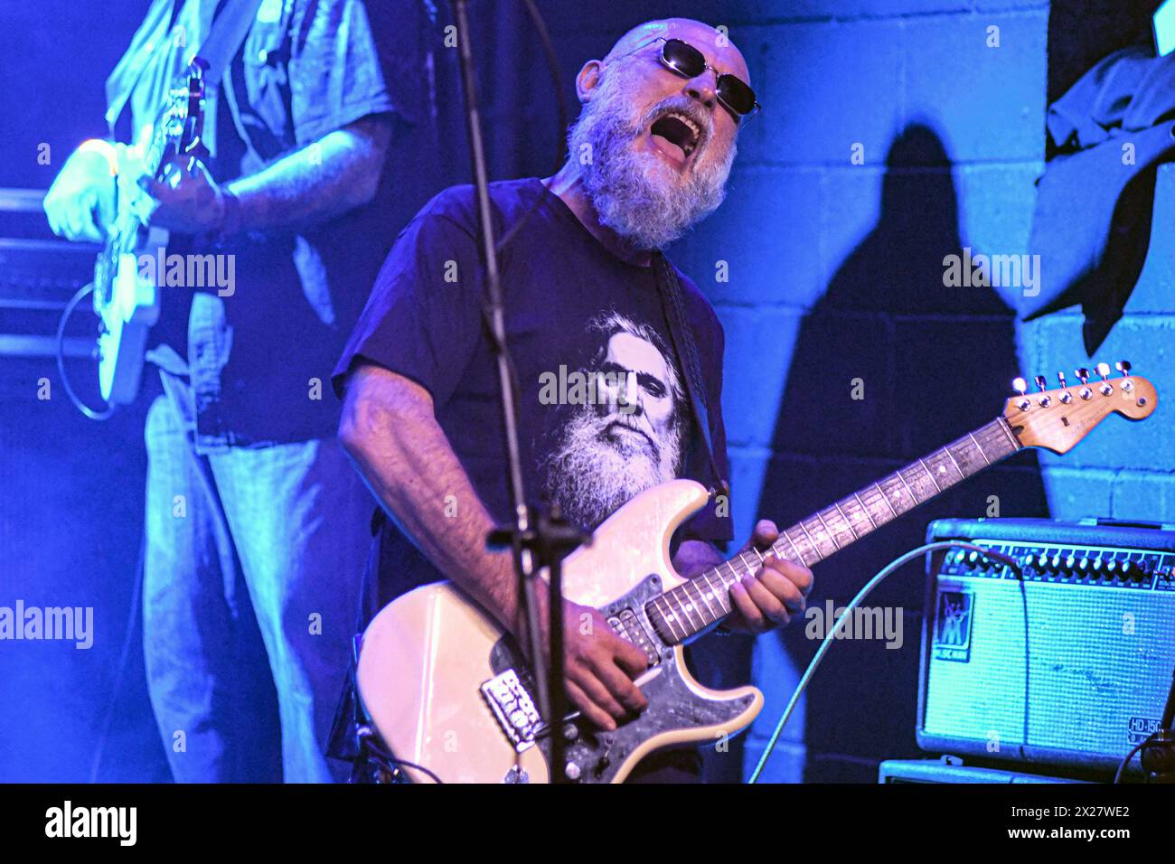 Jb larralde guitarra hi-res stock photography and images - Alamy